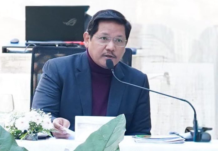 Govt promotes fish farming on a large scale - The Meghalayan Express